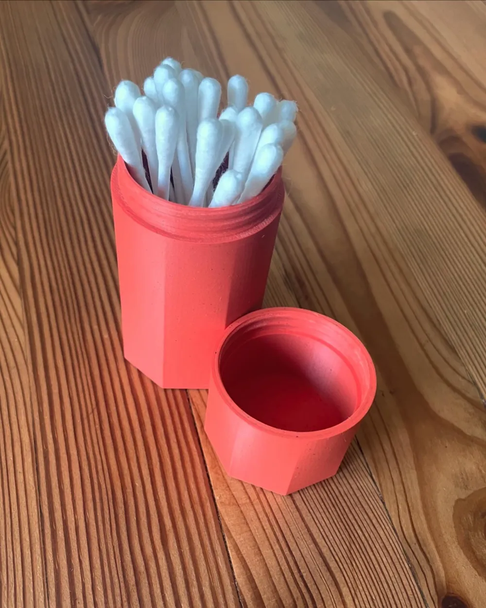 Travel Capsule/Box for Q-tips by p.roeduce - MakerWorld