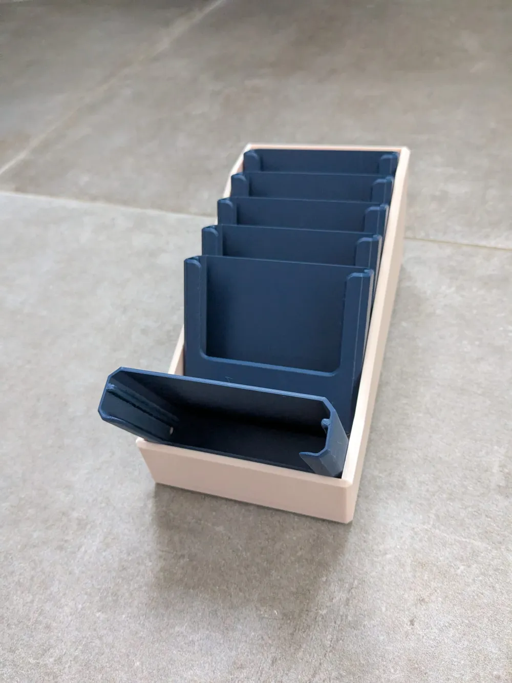 Flip cartridge box for Stock Pot cartridge player - Free 3D Print Model ...