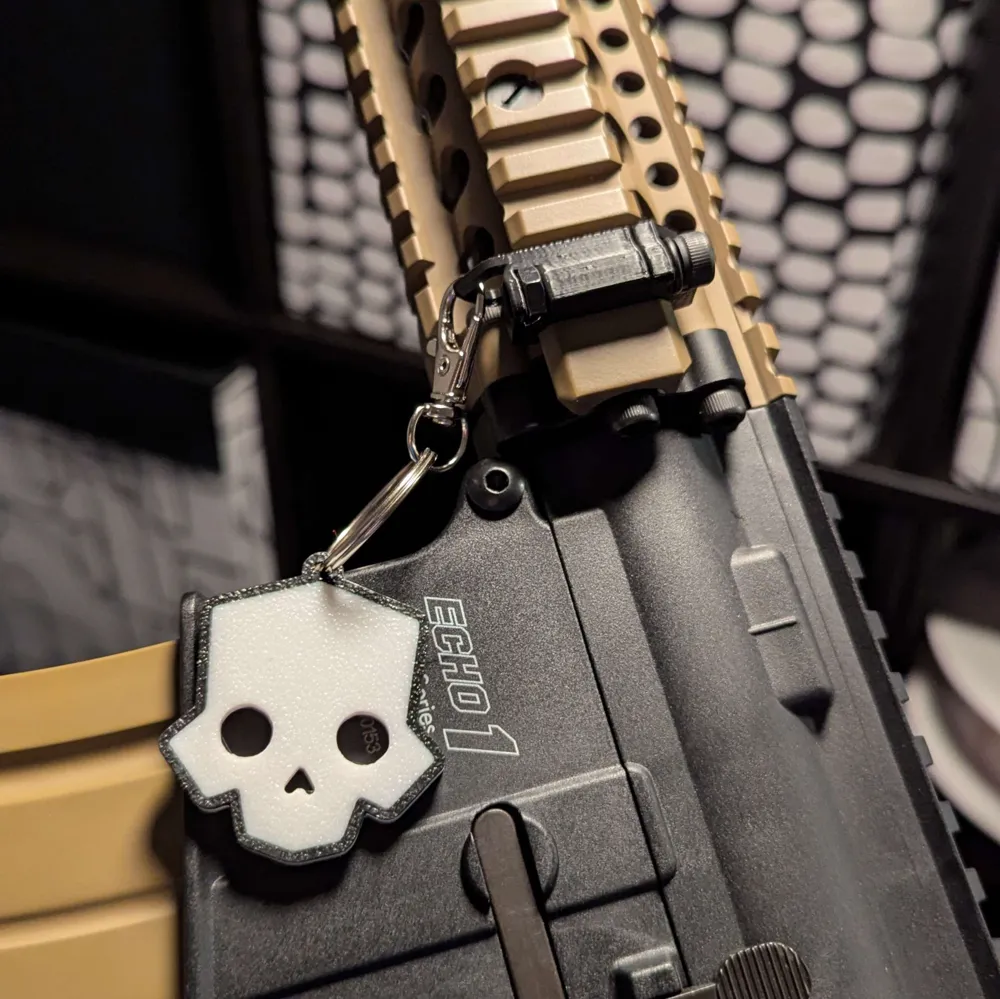 Airsoft Picatinny Charm Mount by Lammms - MakerWorld
