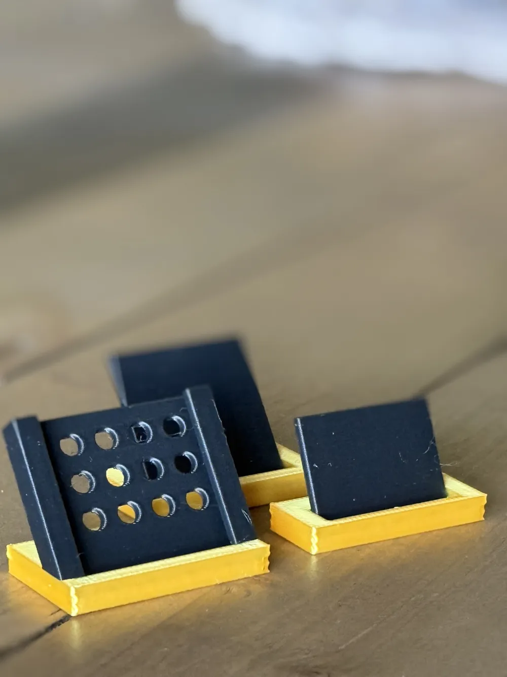 Parametric Sign Stand – Customizable Holder by Henry MakerWorld ...