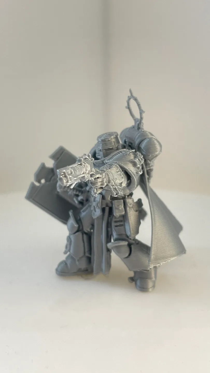 Krieger Space Marine Blade Guard 40K von Dominik Tisk - MakerWorld