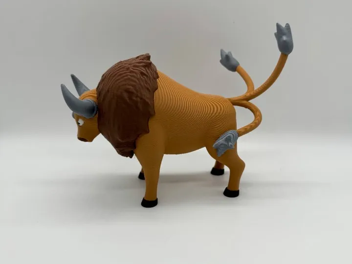 Tauros Multicolor por entroisdimensions_figurineMakerWorld: Descarga ...