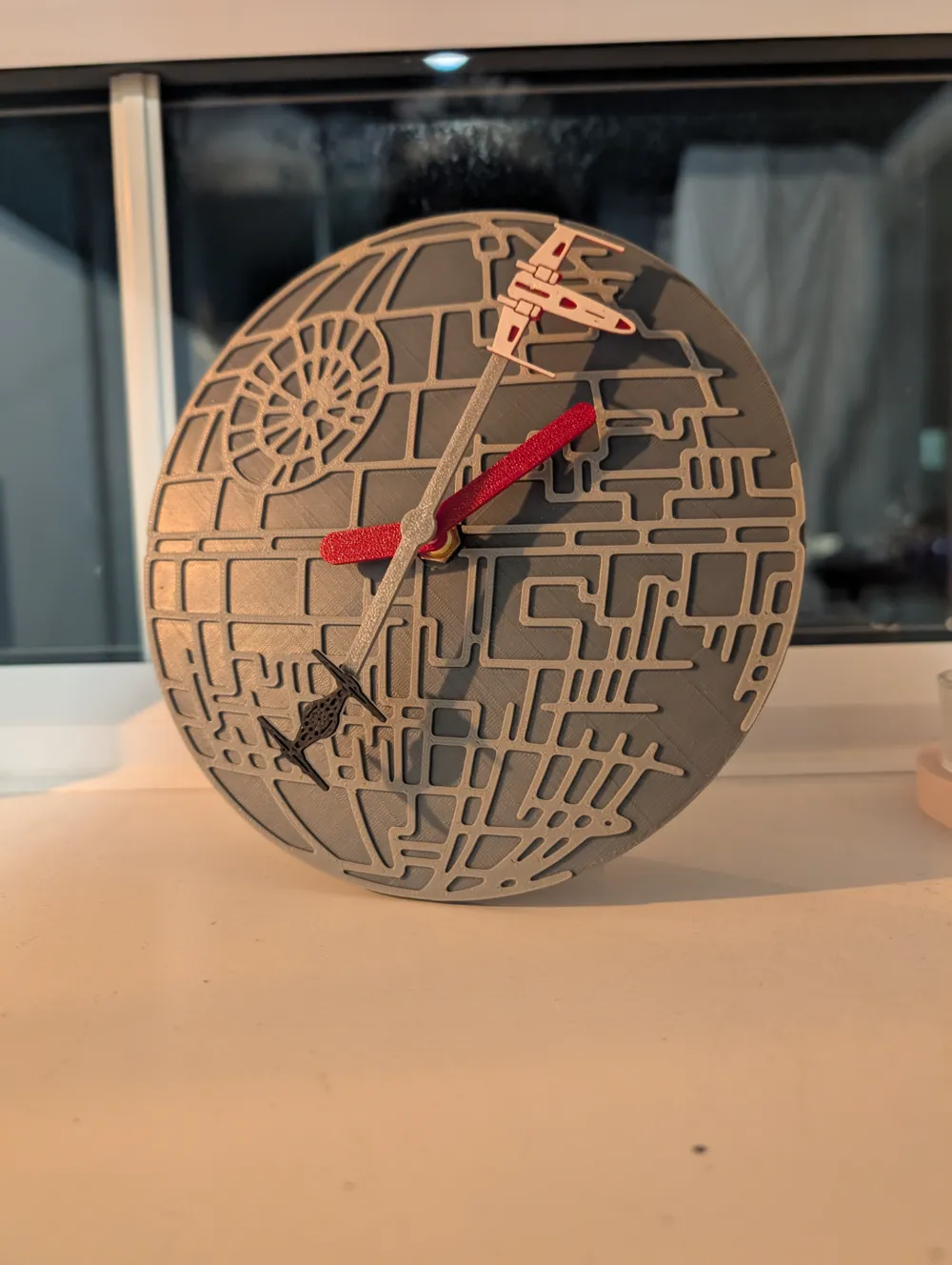 Magnetic Star Wars Clock - Death Star Chase Scene by 3DPrintWell.co.uk ...