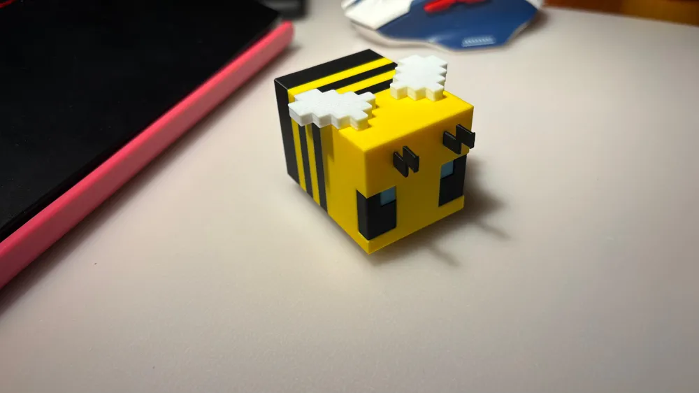 Abeja de Minecraft por Impresiones3dAPG MakerWorld: Descarga Modelos 3D ...