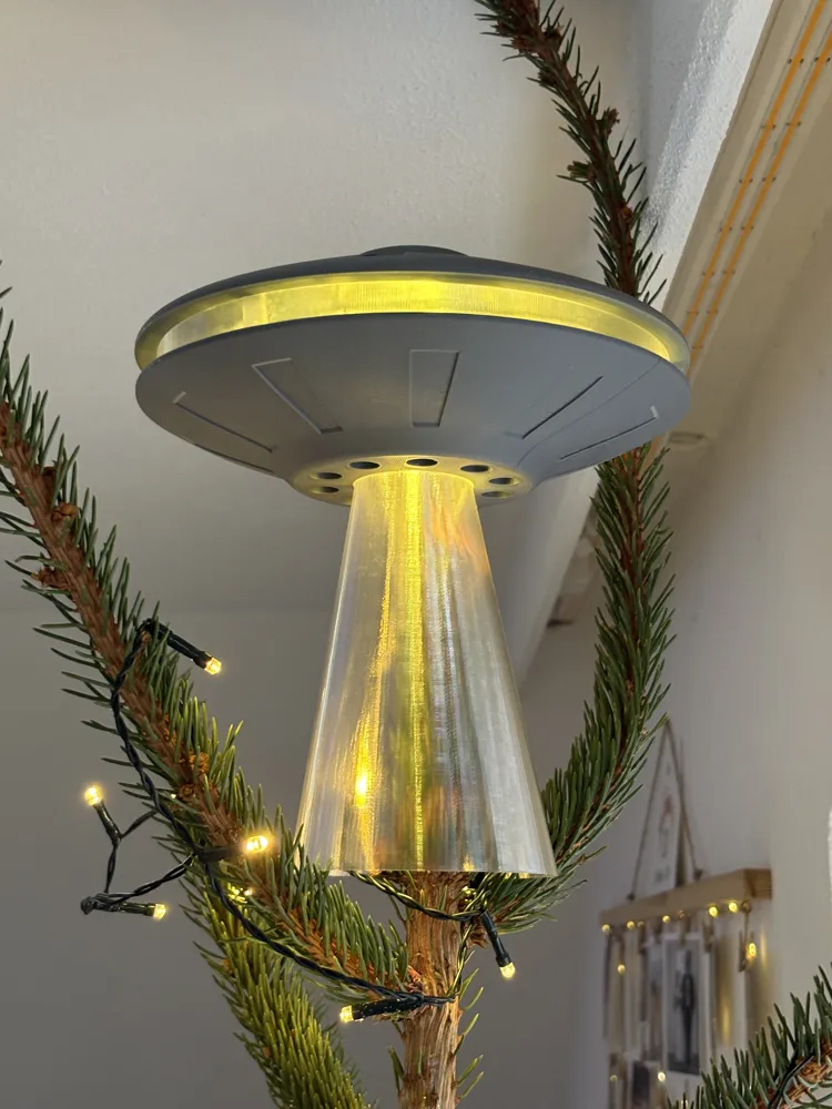 UFO Christmas Tree Topper with LED Lamp - Free 3D Print Model - MakerWorld