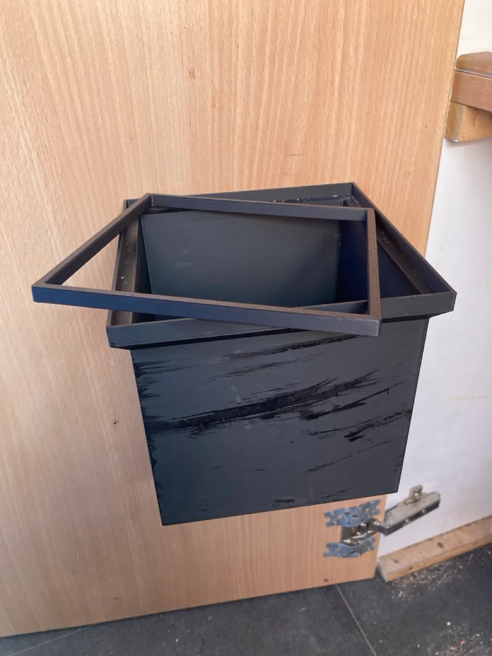 Wall mounted waste garbage trash container by imises - MakerWorld
