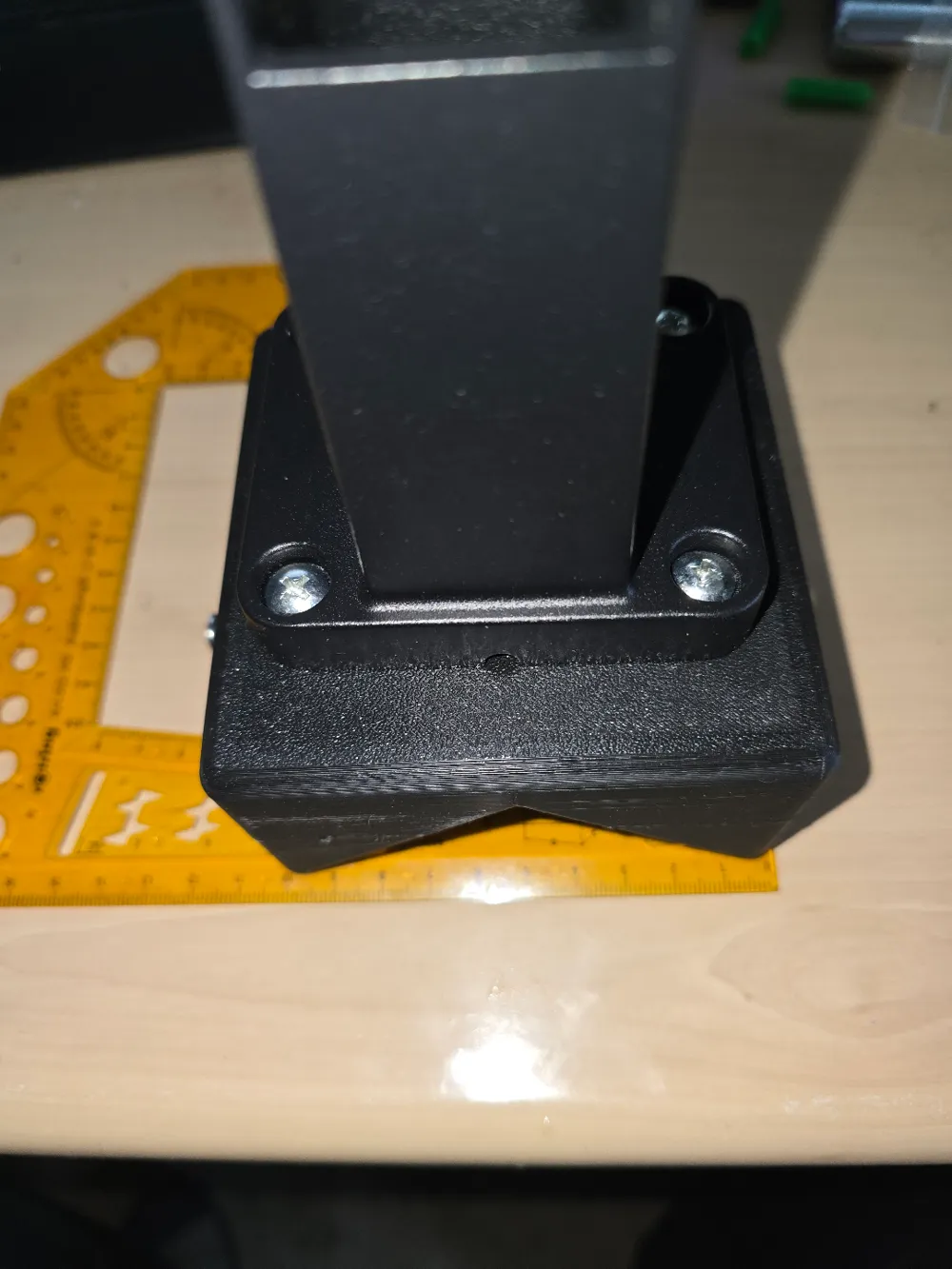 Corner Camera Mount by Schorsch - MakerWorld