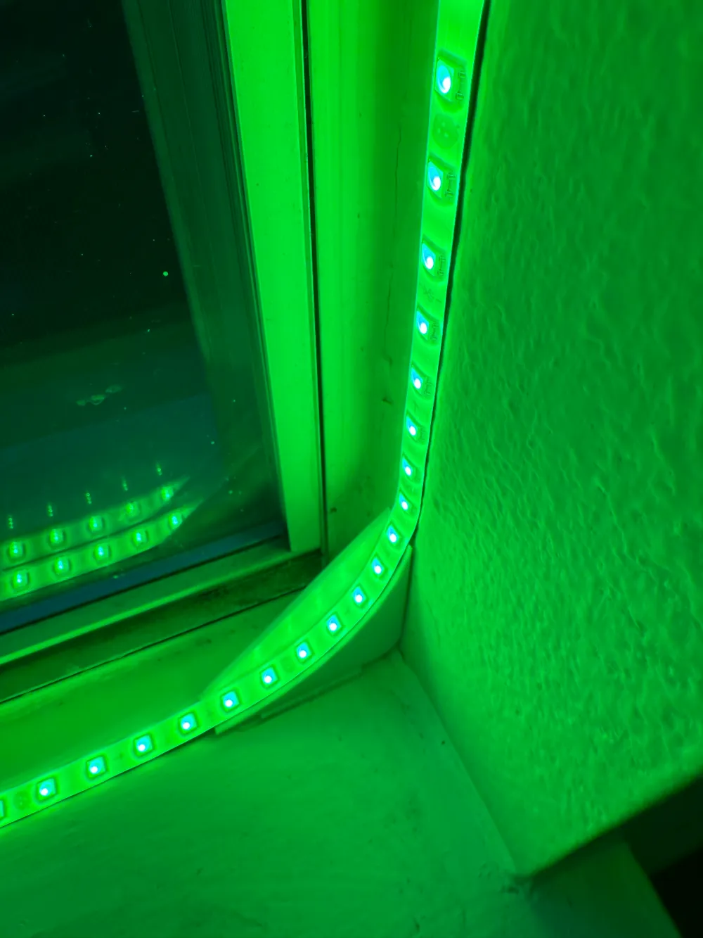 LED Strip 90 Degree Corner Guide by Macajohns MakerWorld: Download Free ...