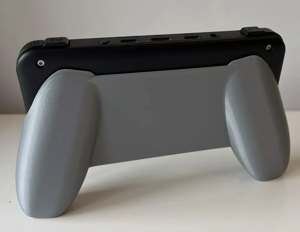 Miyoo Mini Plus Comfort Grip - Free 3D Print Model - MakerWorld