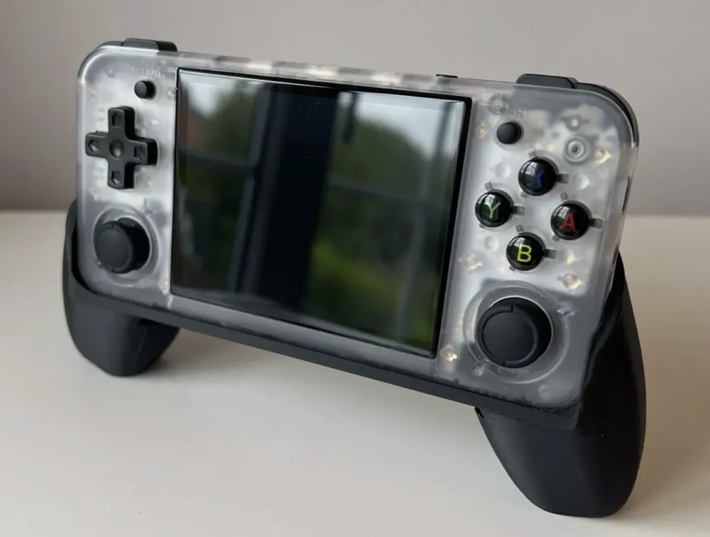 Miyoo Mini Plus Comfort Grip - Free 3D Print Model - MakerWorld