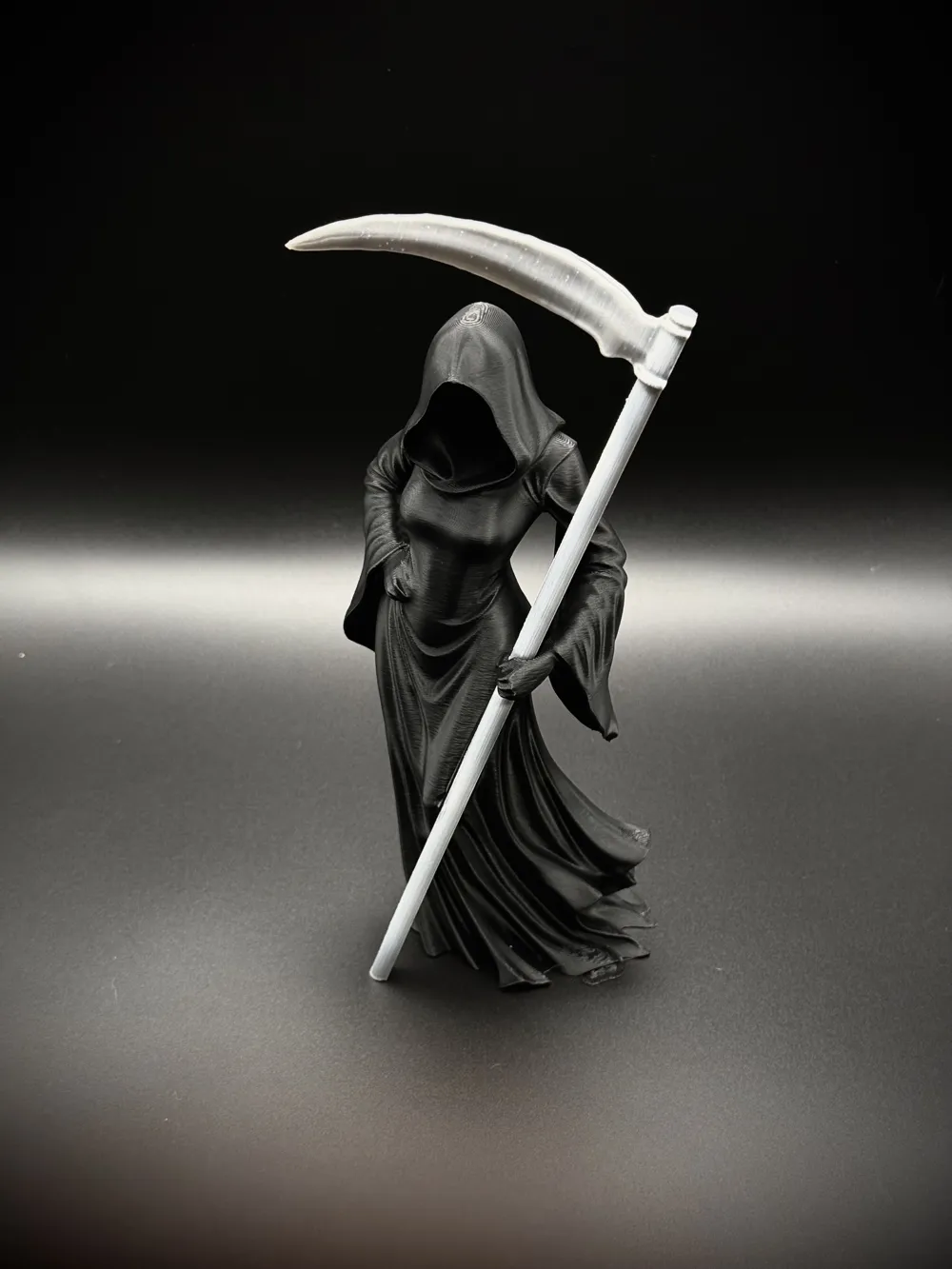 "Lady Death" - Female Reaper Figurine ! - Free 3D Print Model - MakerWorld