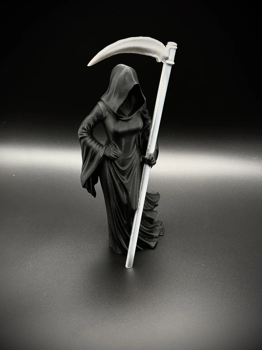 "Lady Death" - Female Reaper Figurine ! - Free 3D Print Model - MakerWorld