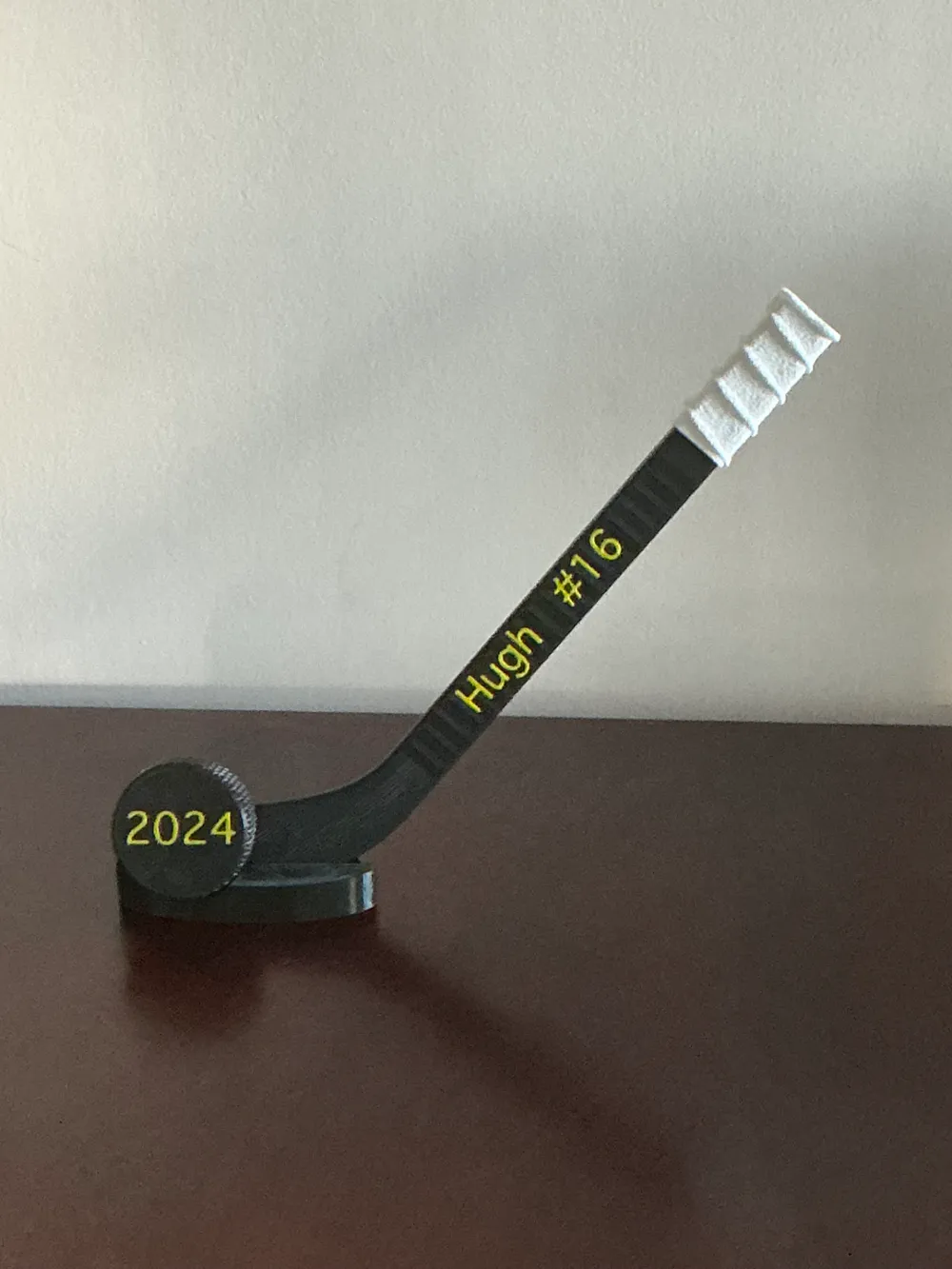 Mini Hockey Stick w/ Display Stand by snkxn75dvs MakerWorld: Download ...
