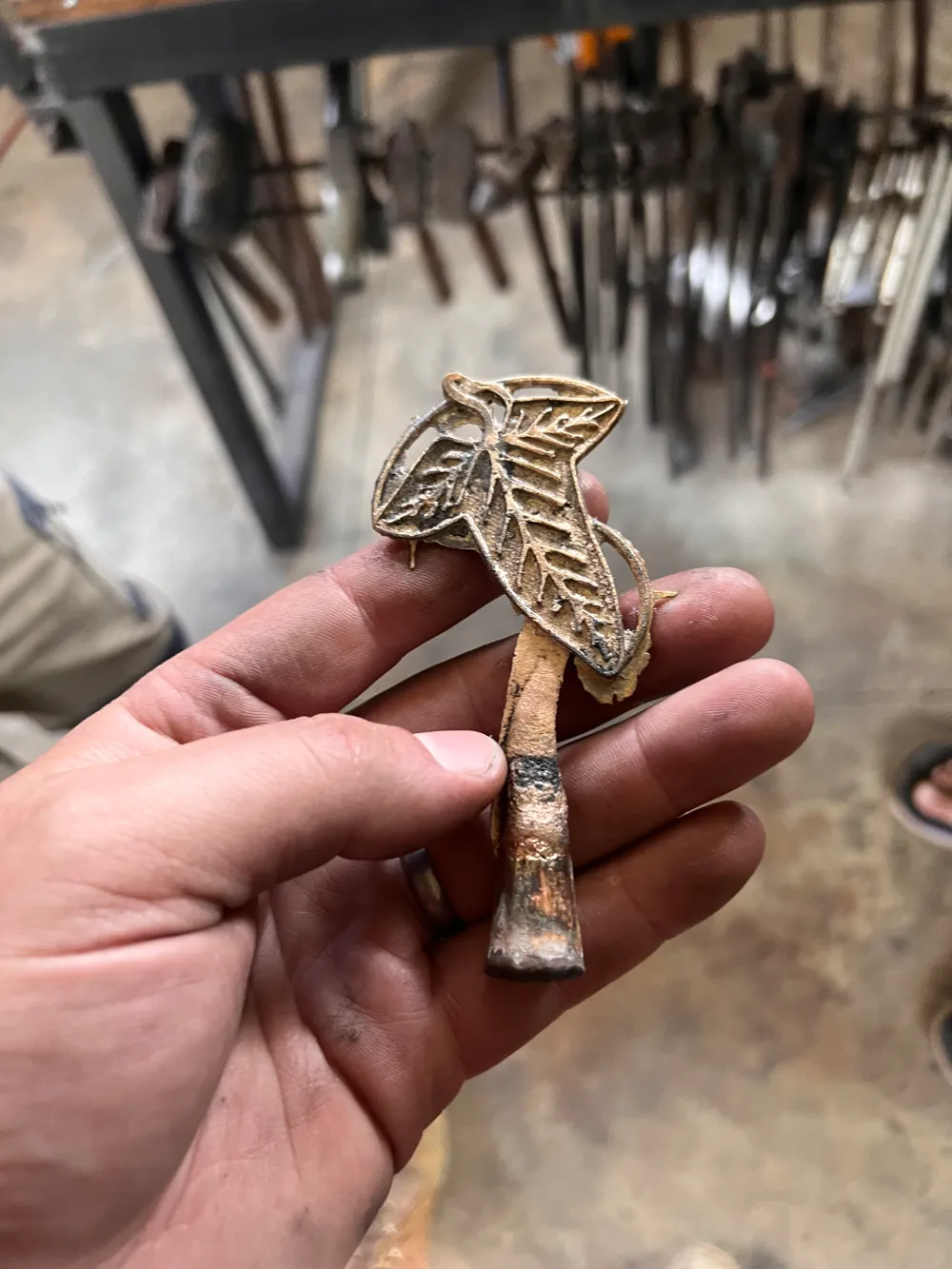 Lord of the Rings Elven Brooch by Taylor Hay MakerWorld: Download Free ...