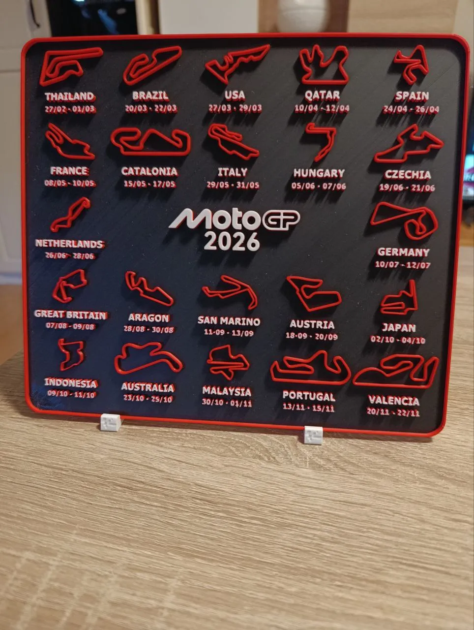 Moto GP calendar support - Free 3D Print Model - MakerWorld