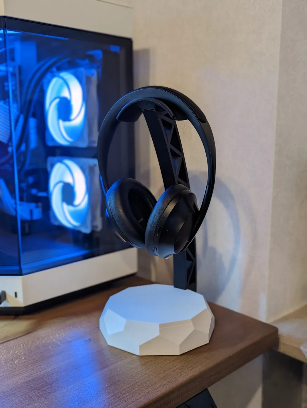 headphone holder / headphone stand / headset holder / hanger by ...