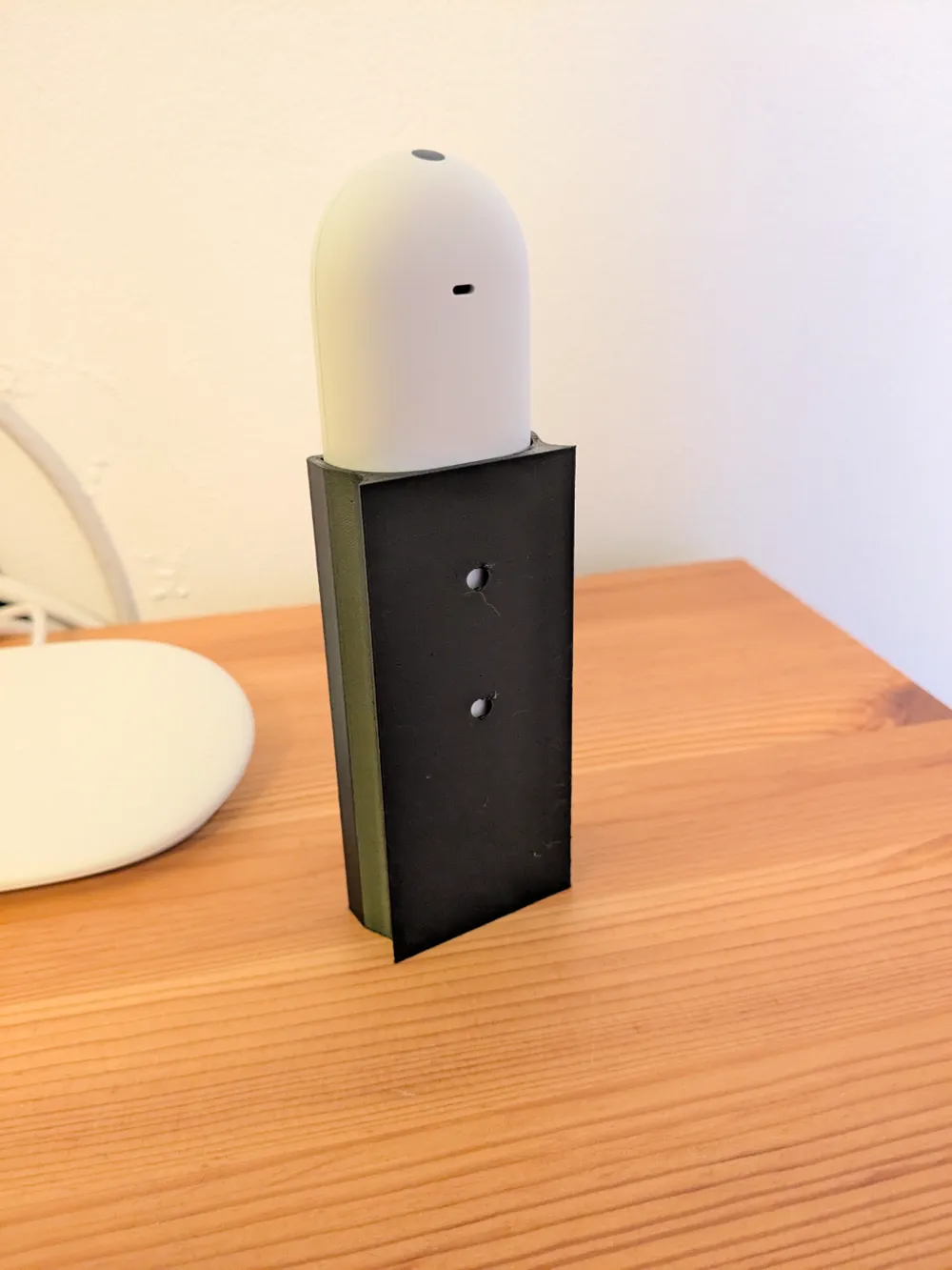 Google TV Streamer Voice Remote Wall Mount by Naxo MakerWorld: Download ...