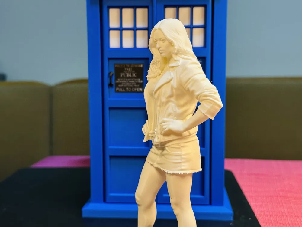 Amy (Amelia) Pond 2 Figure - 1:10 Scale - Free 3D Print Model - MakerWorld