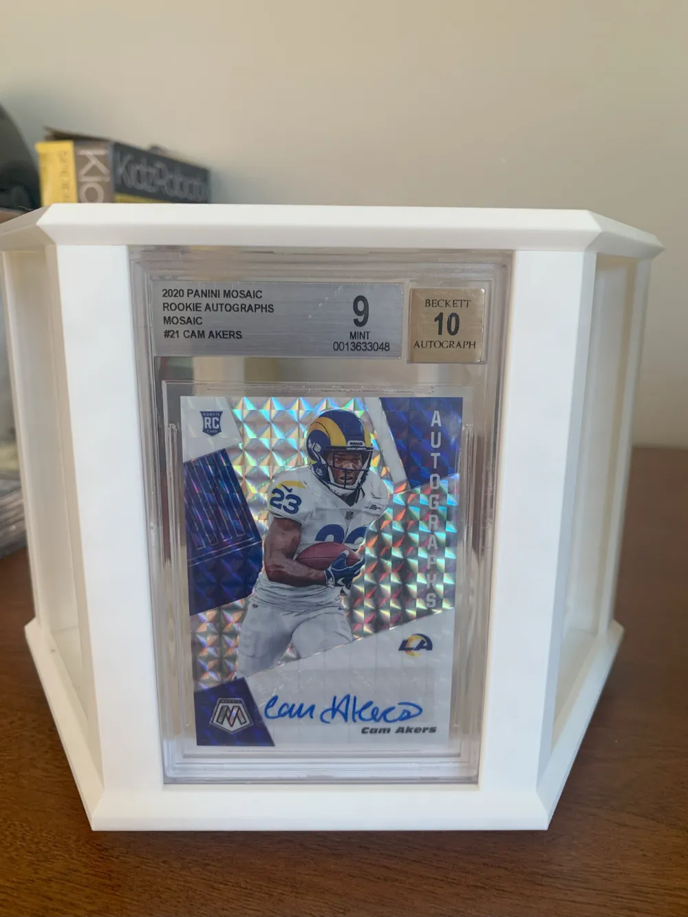 Rotating Card Display by wuboo MakerWorld: Download Free 3D Models