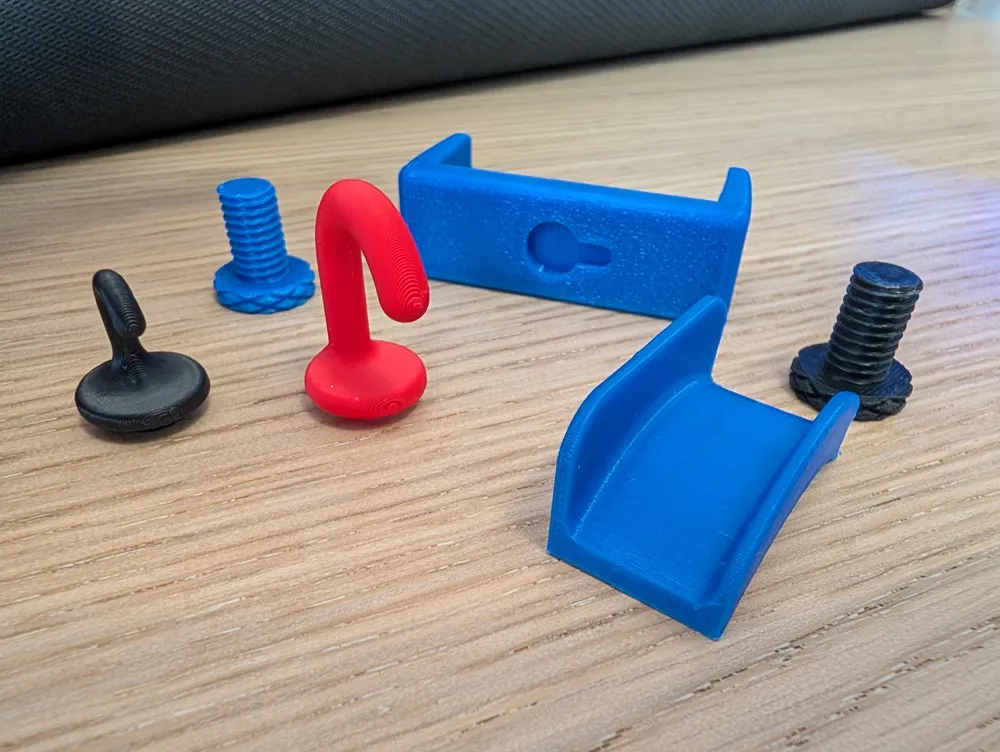 Modular Desk/Shelf Clamp by ViperWolfMakerWorld: Download Free 3D Models
