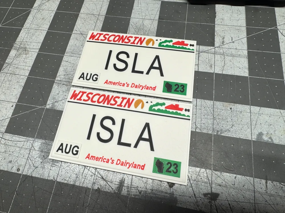 Wisconsin Customizable Mini License Plate Remixed by SlipperySalmon ...