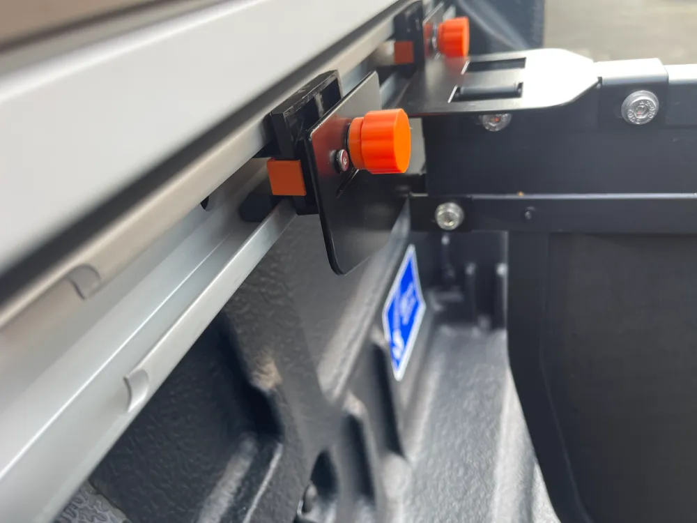 Ford Ranger Bed Divider fixing clip by Matster - MakerWorld
