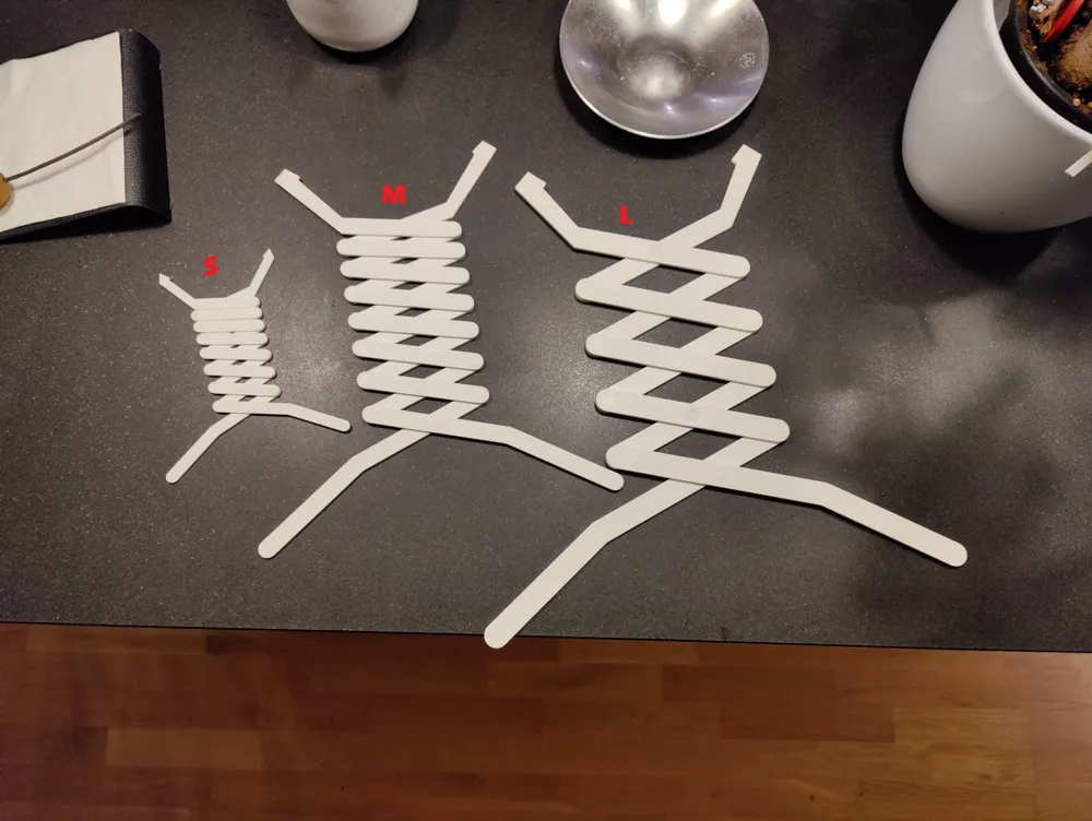 Scissor Extending Arms Multiple Sizes by Dan MakerWorld: Download Free ...