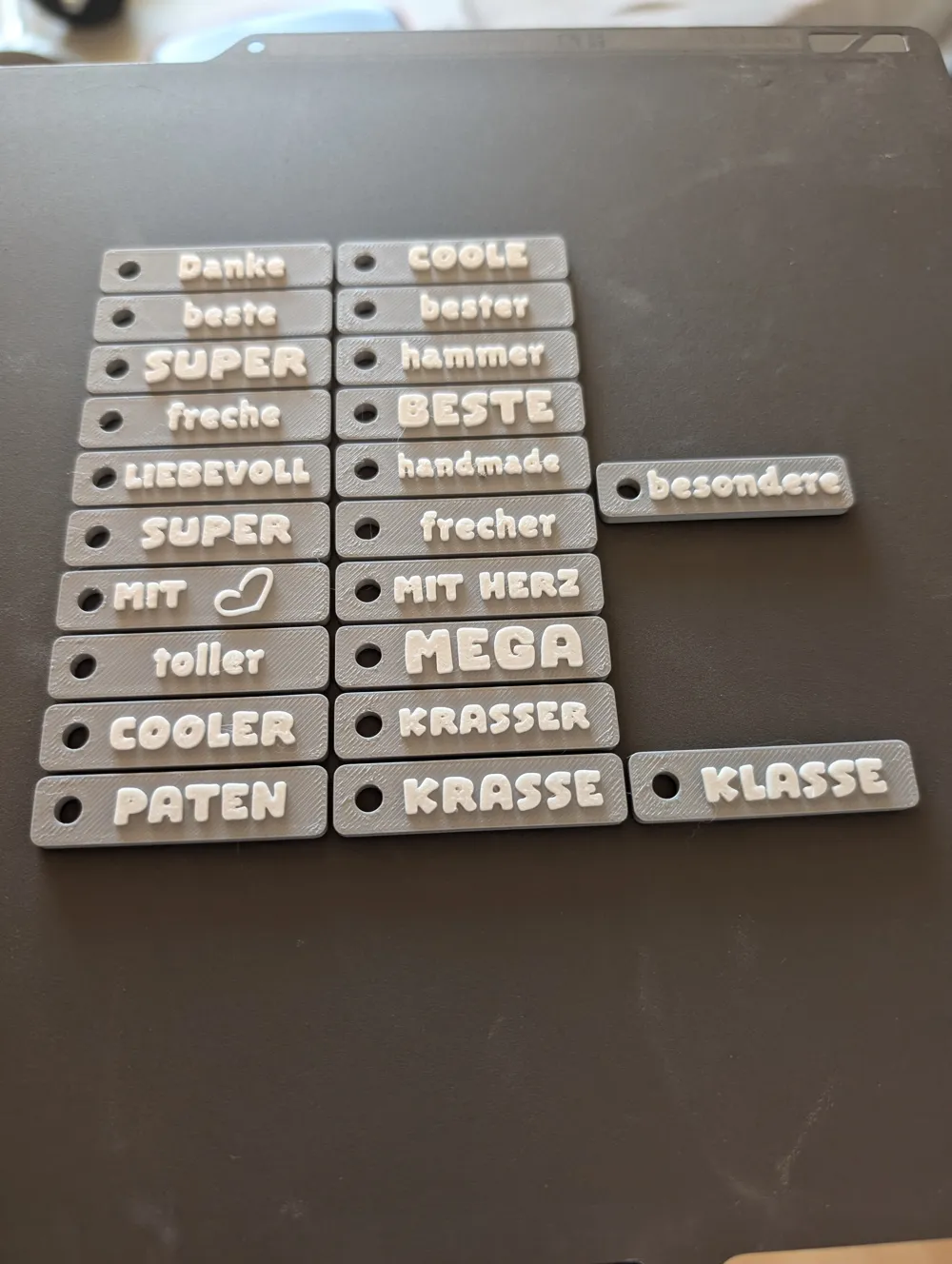 Simple Pendants - Free 3D Print Model - MakerWorld