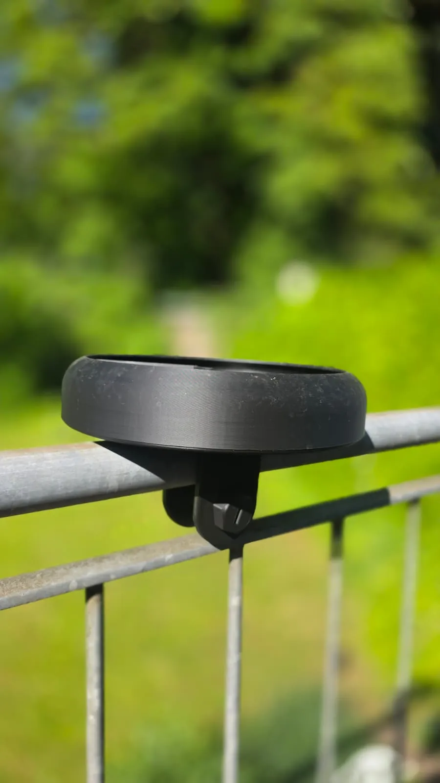 AeroFeeder – Balcony Railing Bird Feeder & Bath - Free 3D Print Model ...