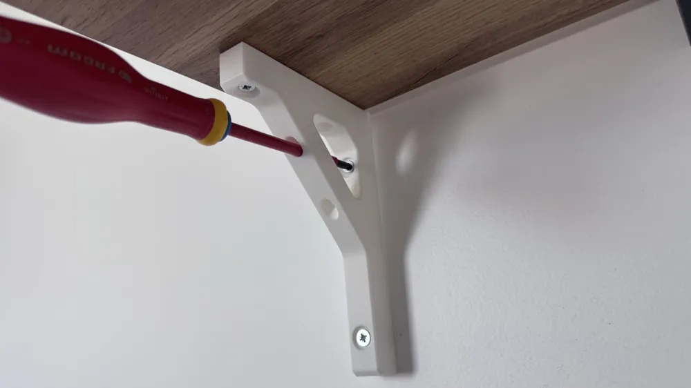 Sturdy Shelf Bracket V2 - With Screw Covers - Free 3D Print Model ...