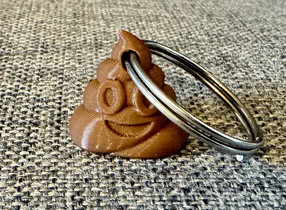 Smiling poop - 1.5g with key-chain. Fast print! by E.T prints ...
