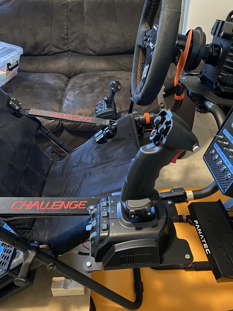 VKB Gladiator Evo NXT und GNX THQ Halterung – Kostenloses 3D ...