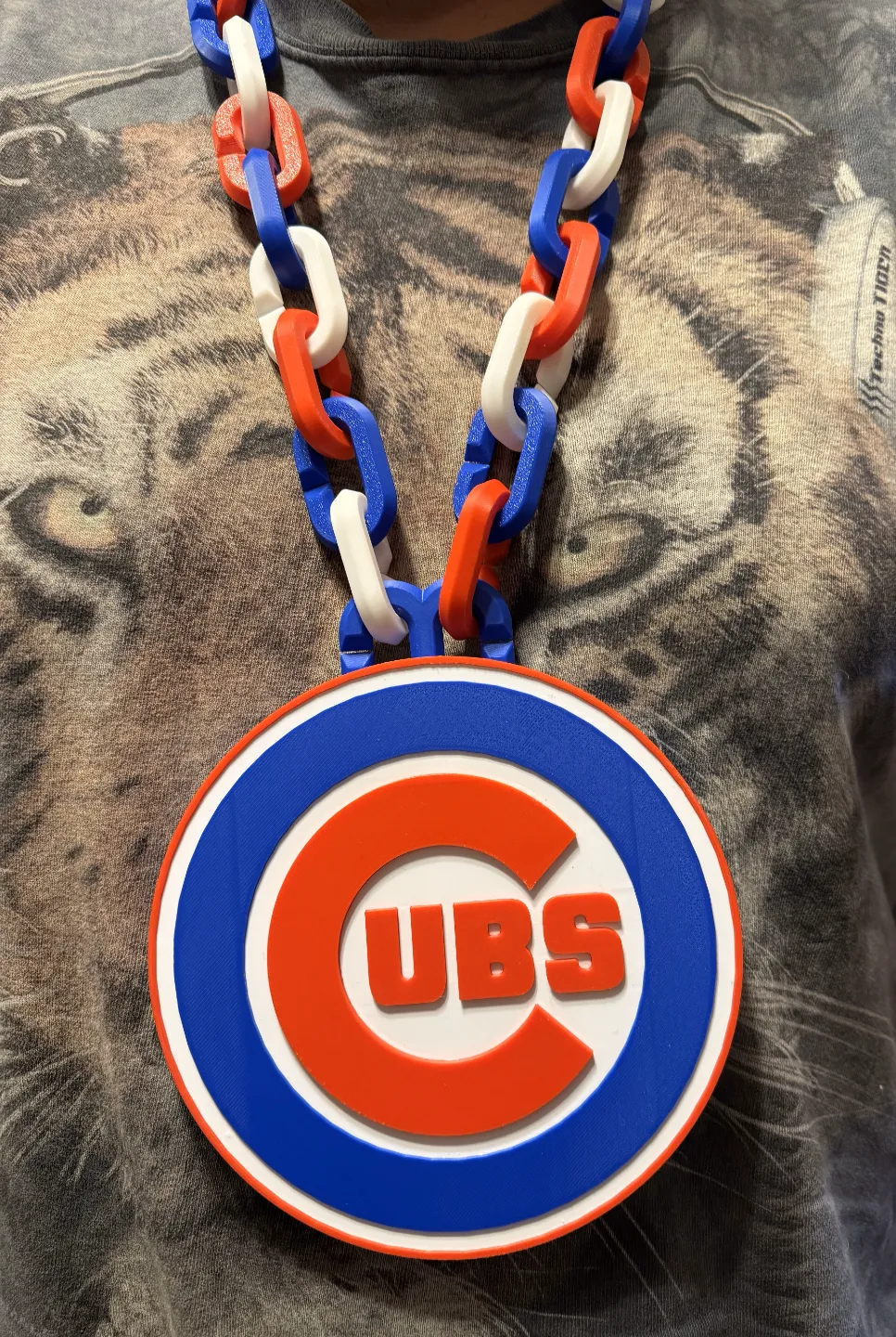 Chicago Cubs oversized logo pendant with chain by majic723 MakerWorld ...