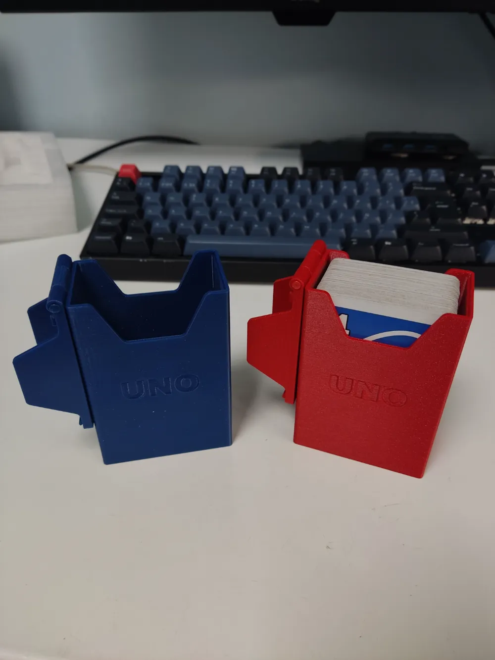UNO Card Box V2 by Rubén García MakerWorld: Download Free 3D Models