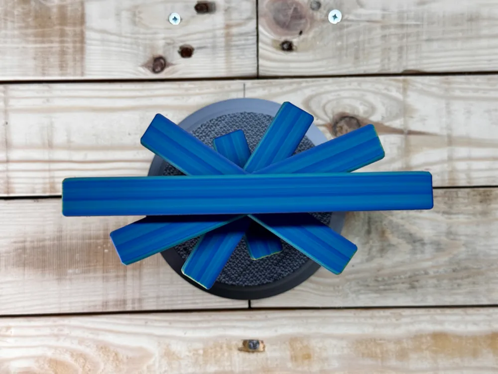 Rotating square gyro display. - Free 3D Print Model - MakerWorld