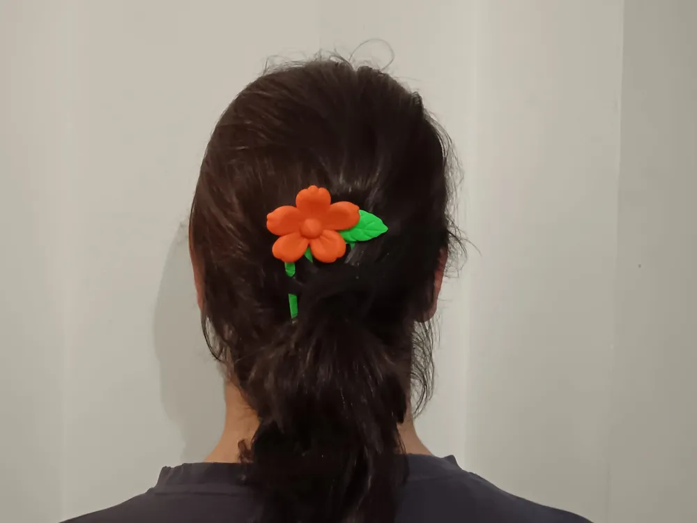 Floral Hair Comb - Free 3D Print Model - MakerWorld
