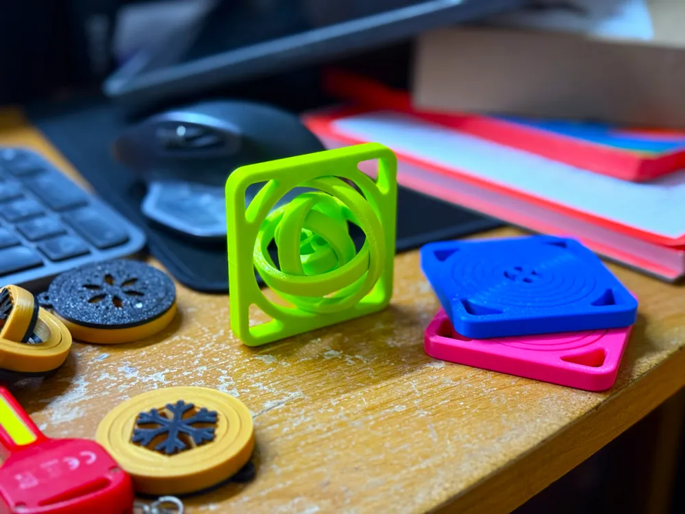 Infinity Gyro Spinning Circle - Print in place - Free 3D Print Model ...