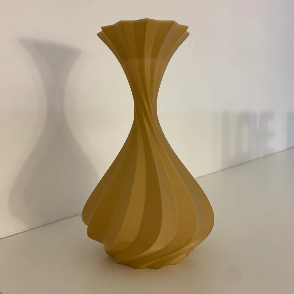 Modern vase - Vase mode design by g3dmaker - MakerWorld