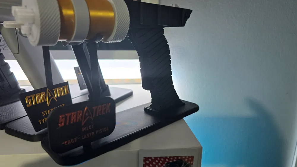 Stand and Tag for Star Trek The Original Series Cage Laser Pistol by ...