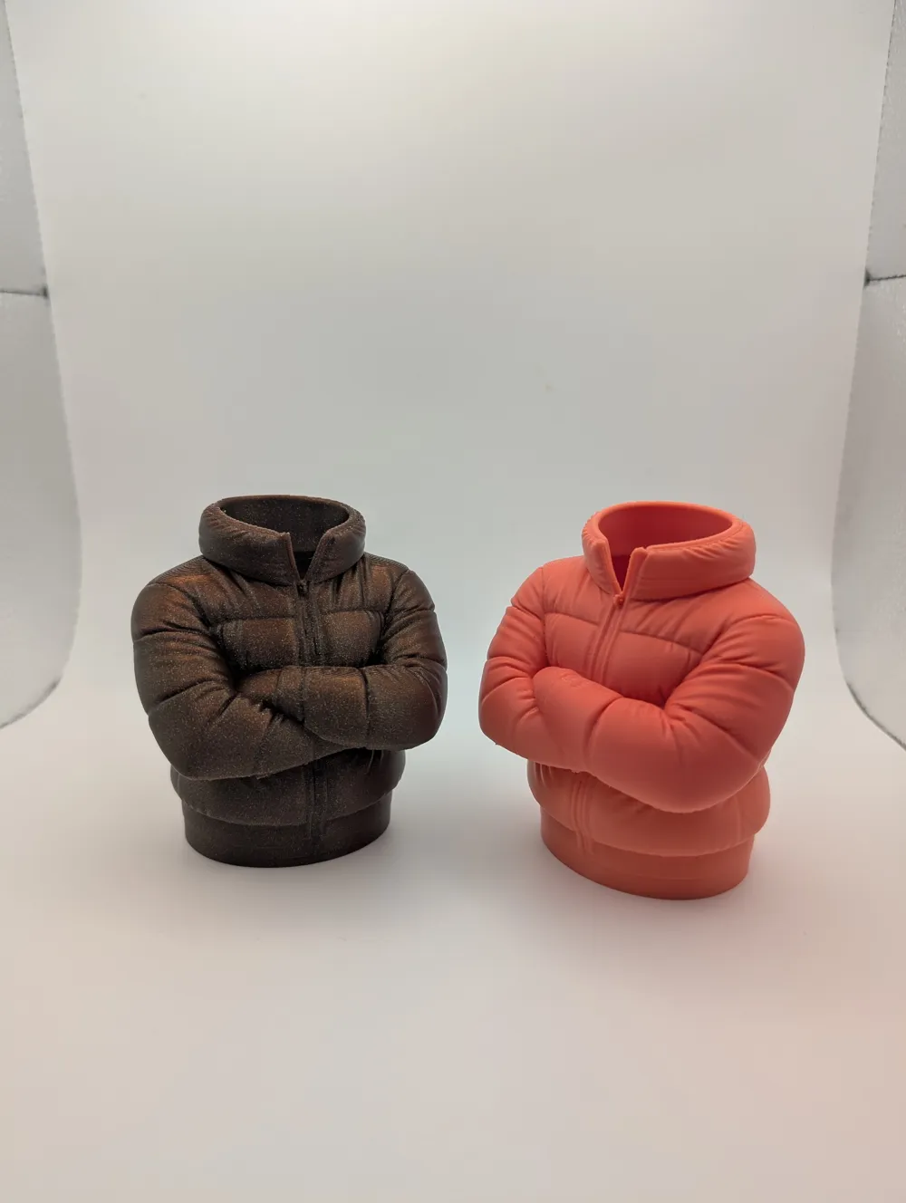 Puffer Jacket Mood Pen Holder & Vase - Free 3D Print Model - MakerWorld