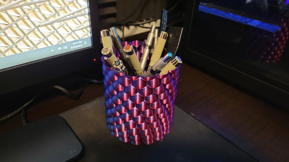 Glitch, Cubic, Bubbles, & Contours - Iterative Parametric Pencil Cups ...