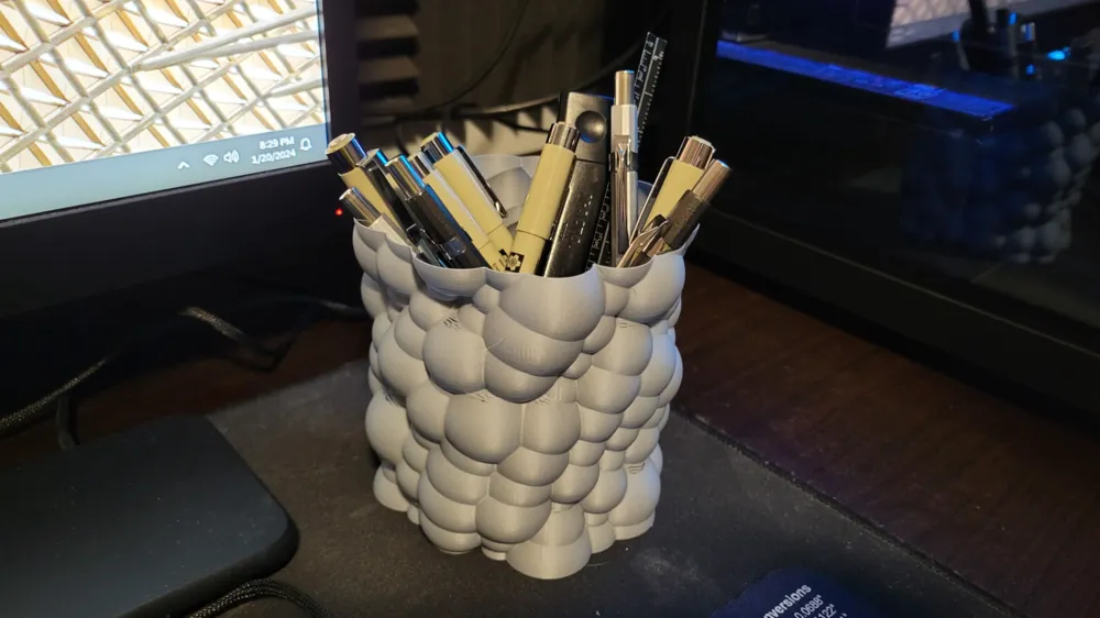 Glitch, Cubic, Bubbles, & Contours - Iterative Parametric Pencil Cups ...