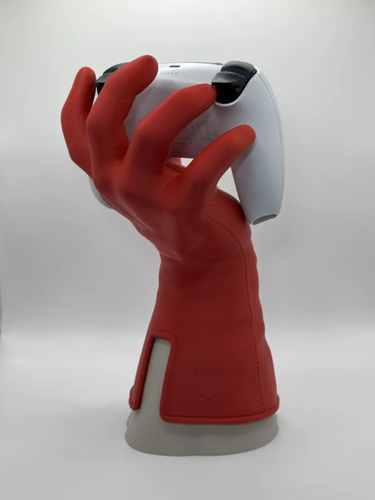 Omni-Man - Invincible - Gaming Controller Stand - Free 3D Print Model ...