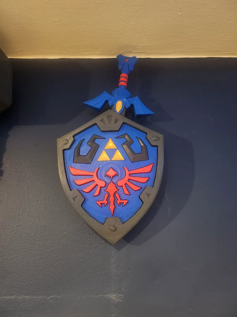 Zelda Master Sword/Shield Wall Mount Remixed by xGBHxPegasus - MakerWorld