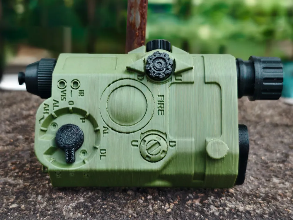 L3Harris / EOTech PEQ-15 LAM Lighting Aiming Laser by 补补觉去 MakerWorld ...