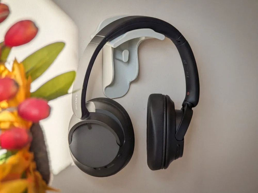 Wall Mounted Headphones Stand (w/cable hooks) by TomBarry - MakerWorld
