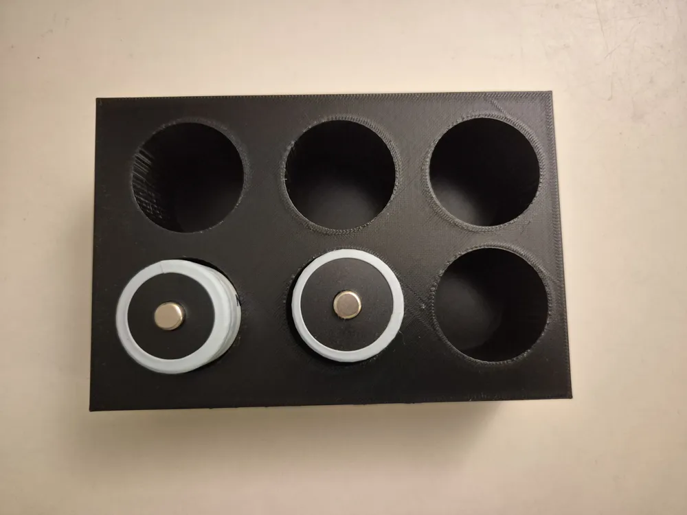 LR20 D Cell Holder - Free 3D Print Model - MakerWorld