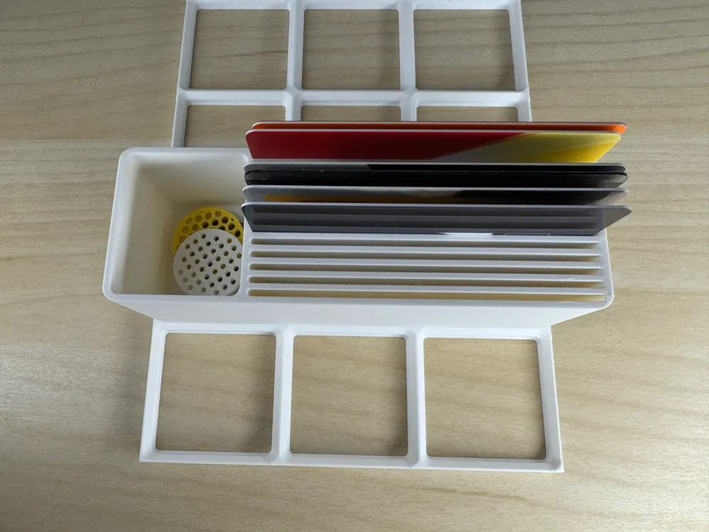 Gridfinity Card Holder by Lukas MakerWorld: Download Free 3D Models