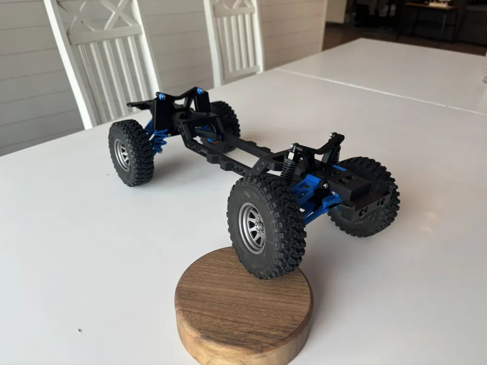 Articulated 1:10 Chassis - Free 3D Print Model - MakerWorld