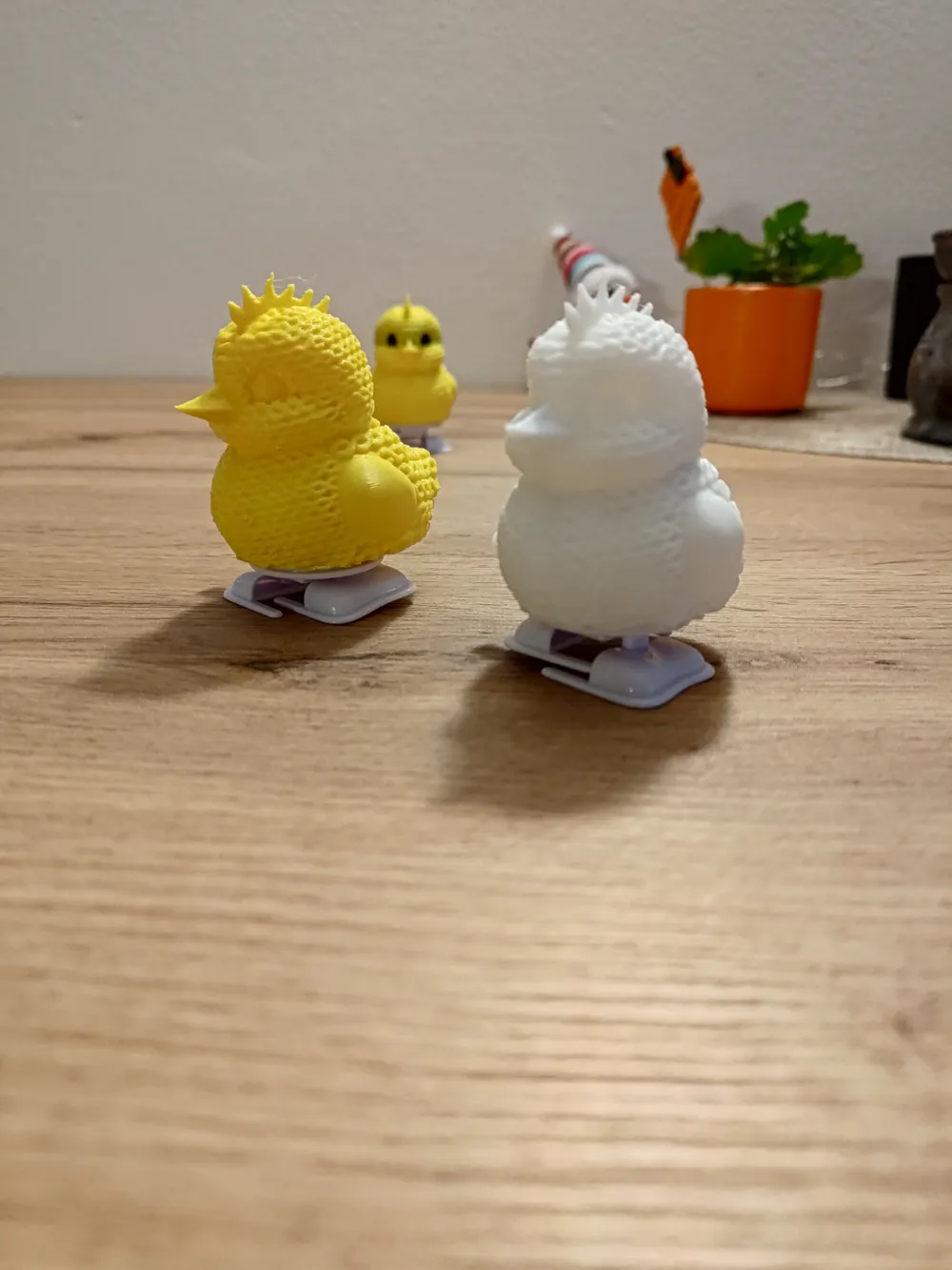 Walking chicken by DrejkCZ - MakerWorld